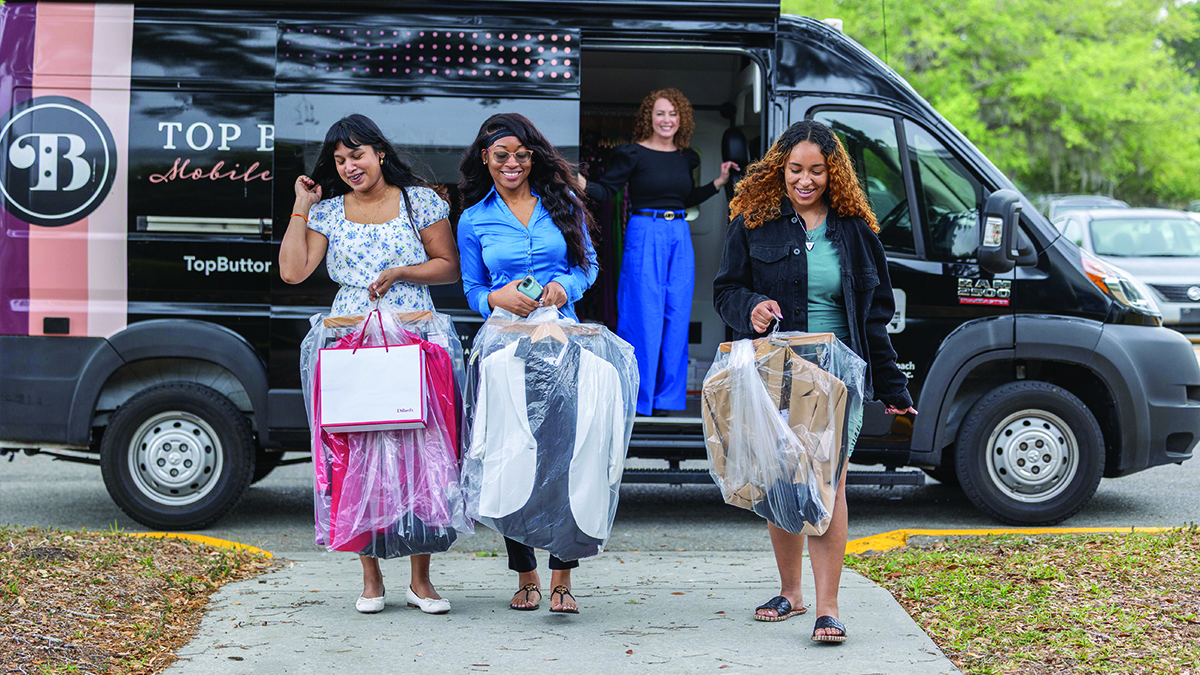 Top Buttons and Polk State College launch Eagles Clothing Closet to ...